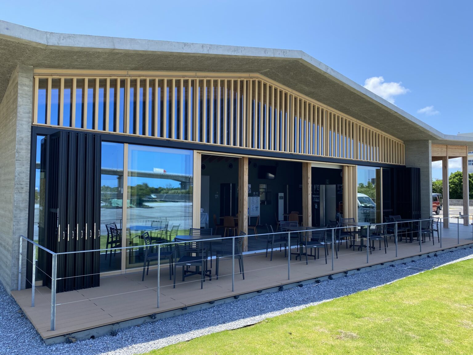 豊見城市与根地区観光交流施設ゆにま～る